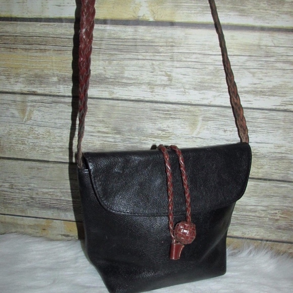 L.J.S Collection | Bags | Vintage Ljs Collection Black Leather ...